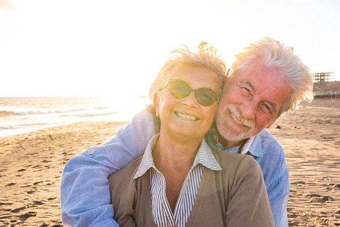 SeniorMatch: The Ideal Online Dating Platform for Single Seniors in ...