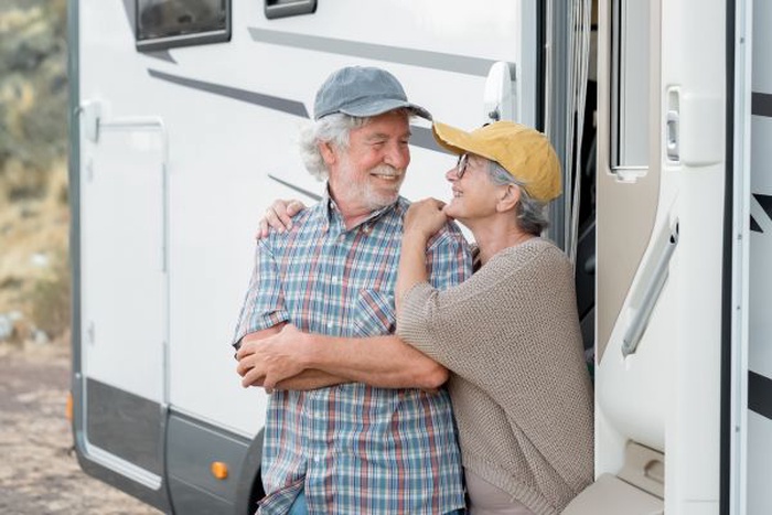 Discover Senior RV Dating: Safe and Fun Connections Over 50