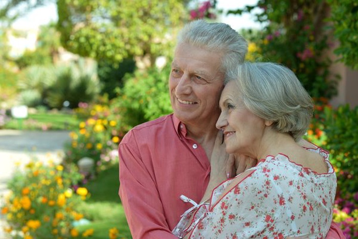SeniorMatch: The Premier Senior Dating Site for Over 60s