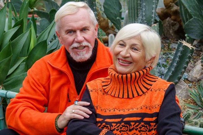 Dating for Seniors Over 50 in Bay Shore - SeniorMatch