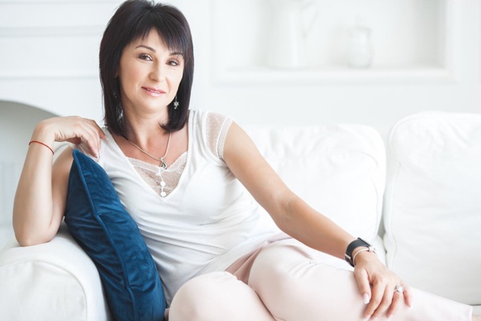 Meet Local Women for Mature Singles Over 50 - SeniorMatch