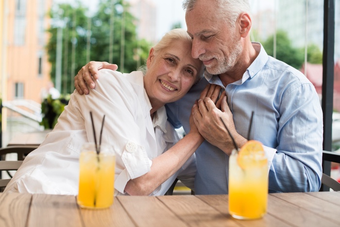Find Emotional Companionship Over 50 | Senior Match