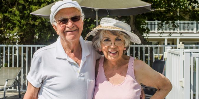 Handling Past Relationships in Senior Dating Gracefully