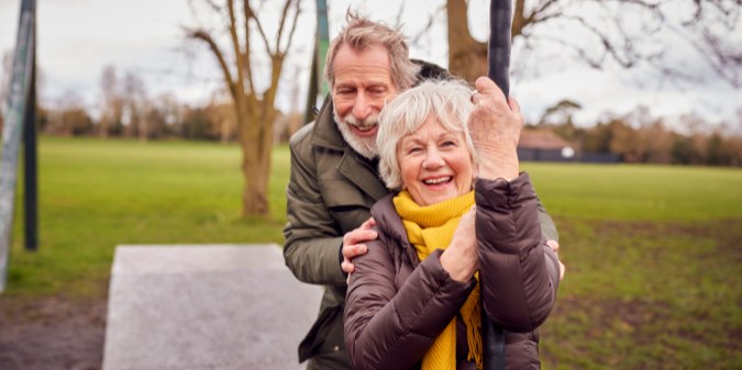 Overcoming Challenges in Senior Dating: Keys to Success