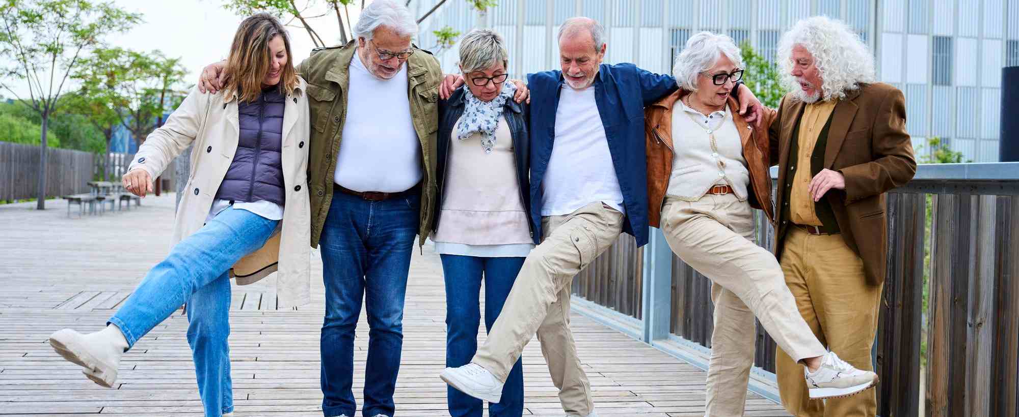 How Do Seniors Meet New Friends in Their 50s on SeniorMatch