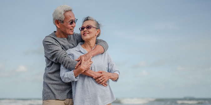 Creating an Authentic Senior Dating Profile for Success
