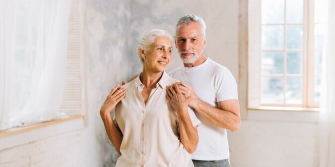 How Do Seniors Meet Each Other for Dating and Companionship?