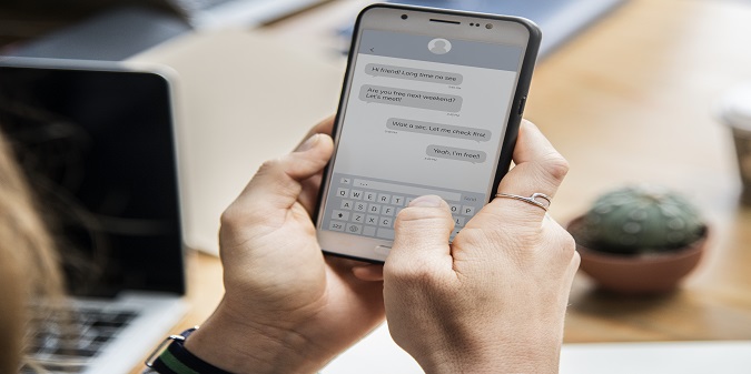 How Seniors Can Avoid Romance Scams in Online Dating (2026)