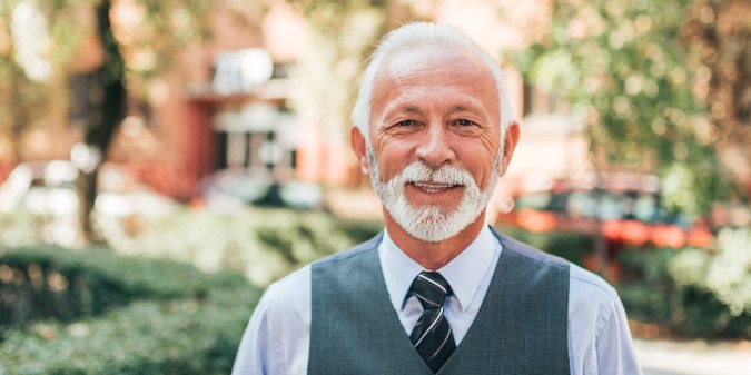 SeniorMatch: A Guide to Dating for Newly Widowed Older Men