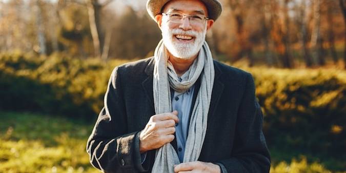 How to Meet Rich Older Man - Older Men Dating Tips