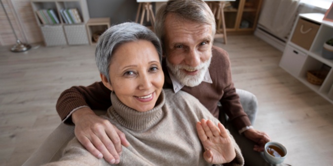 How to Ignite Interest with Confidence and Grace