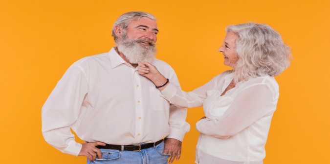 Build Confidence in Dating as an Older Adult: Expert Tips