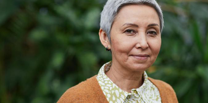 How to Meet Older Women Near Me - Mature Women Dating Tips?