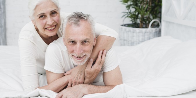 How Senior Singles Can Build Strong and Lasting Connections