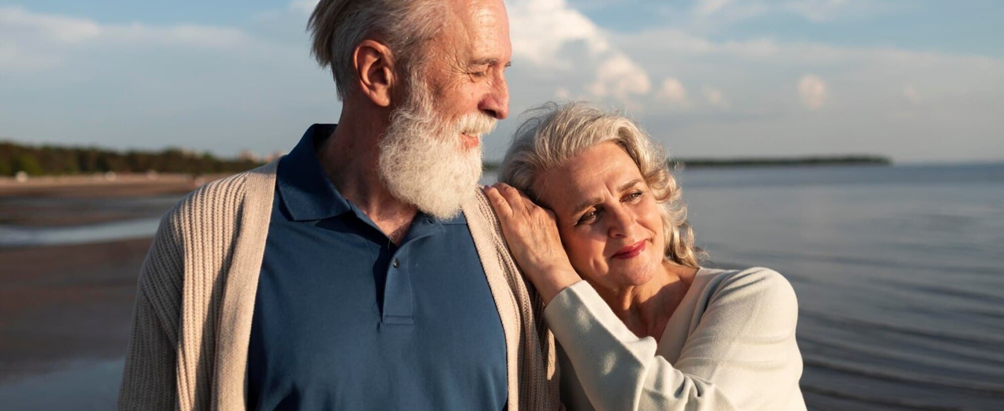 Silver Fox Dating for Senior Singles Over 50 - SeniorMatch